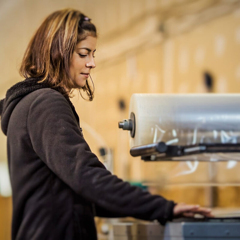 Skin Packaging Service | High-Quality and Secure Skin Packaging Solutions